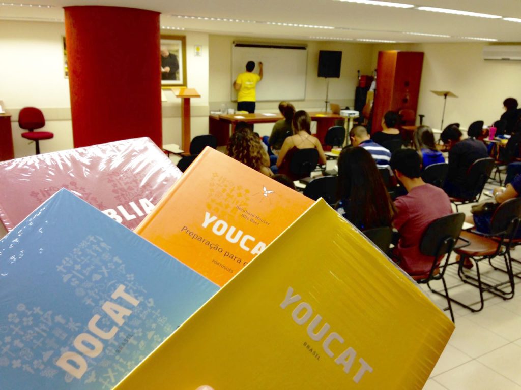 Workshop sobre o YOUCAT reúne cerca de 50 pessoas em Brasília | Paulus Editora Paulus Editora